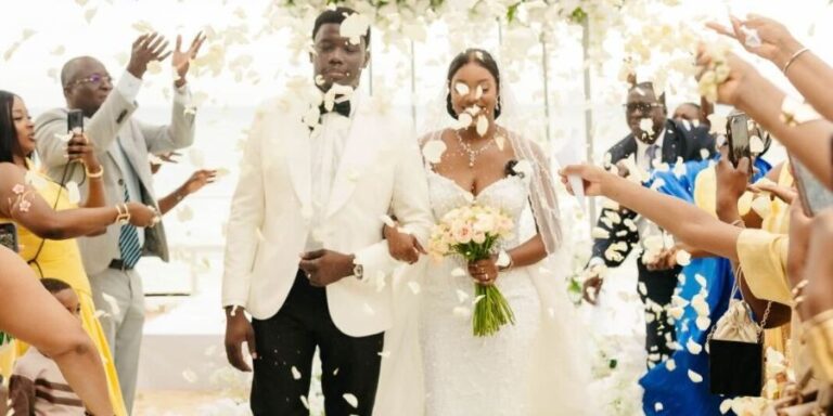 How to Plan a Destination Wedding: The Complete Guide - Pointers for ...